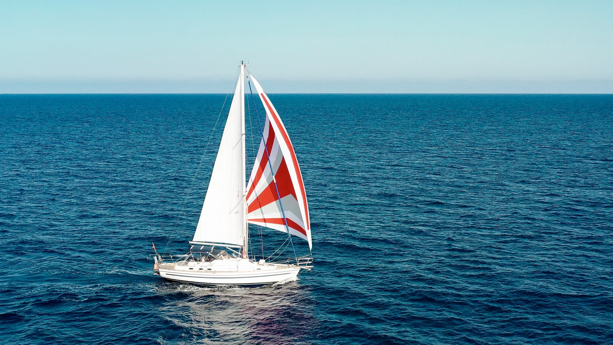 Neue Segel von Elvstrøm online bestellen | Der Blauwassershop – Sailing ...